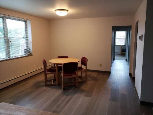 Off-Campus Housing Marketplace